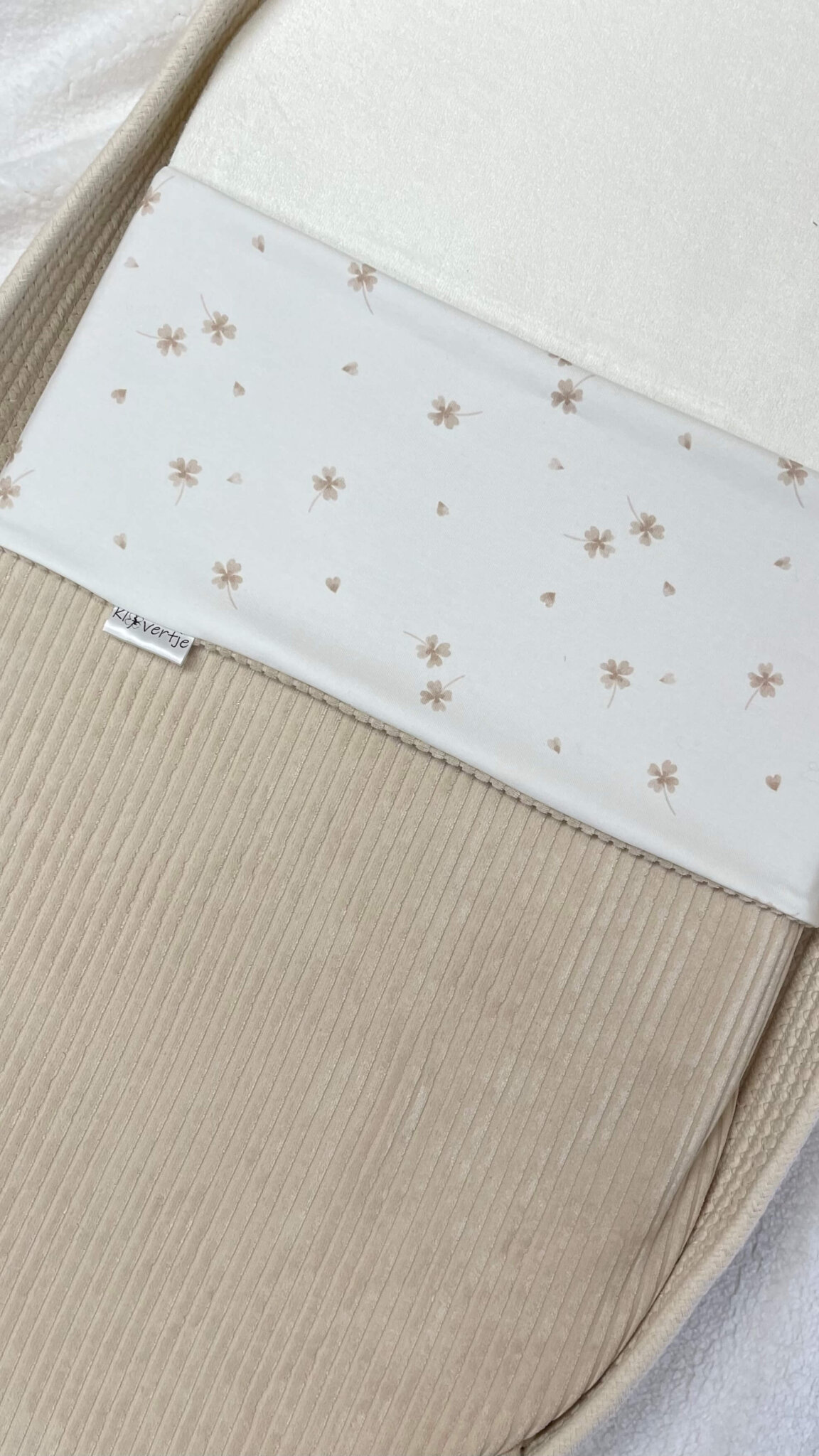 Babydeken klavertjes beige - Kl4vertje.nl | babyproducten
